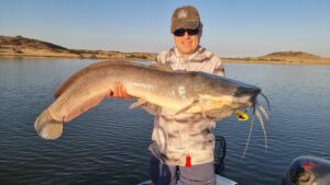 Dorsal Fish – Barbel/Baber/Catfish popping fishing lures